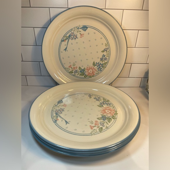 Corelle | Kitchen | Corelle Symphony Dinner Plates | Poshmark